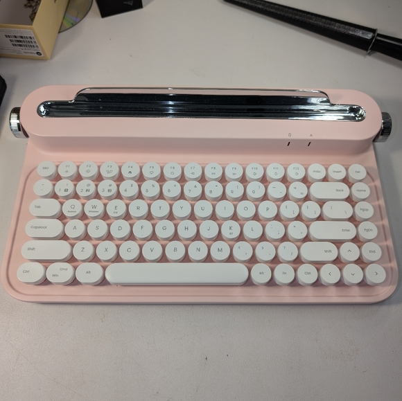 YUNZII ACTTO | Other | Yunzii Actto B35 Wireless Typewriter Keyboard ...
